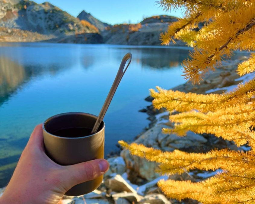 Best Long Handle Spoon for Backpacking 2025